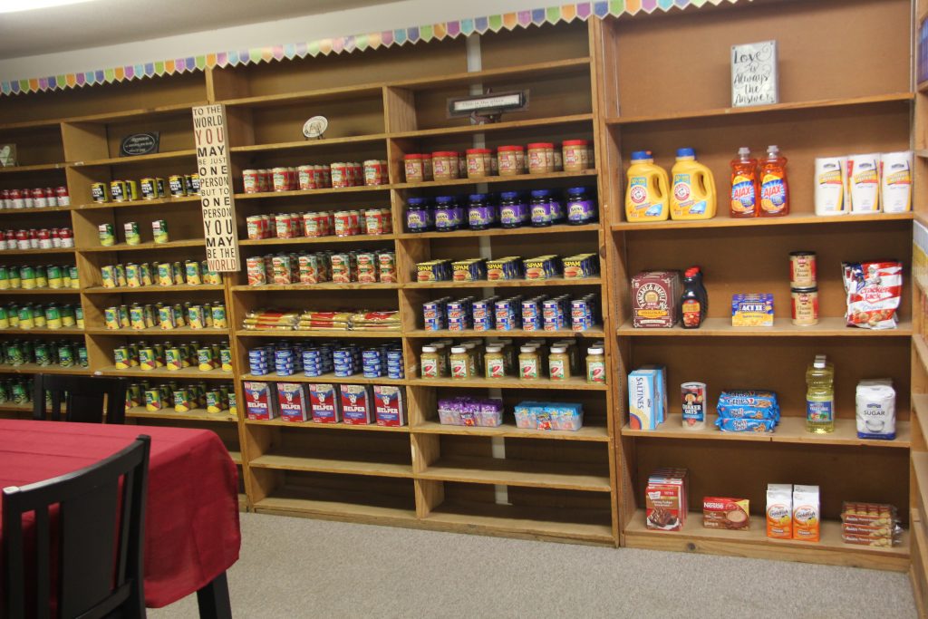 Mission Agape – Food Pantry in Midland